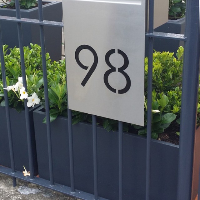 Letterboxes and Mailboxes